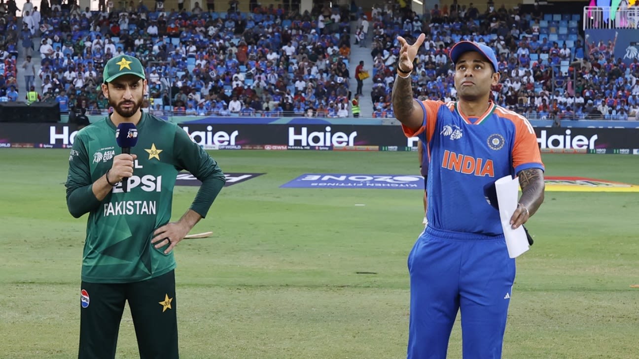 Live Cricket Update - IND vs PAK Final - Live Blog - An India v ...