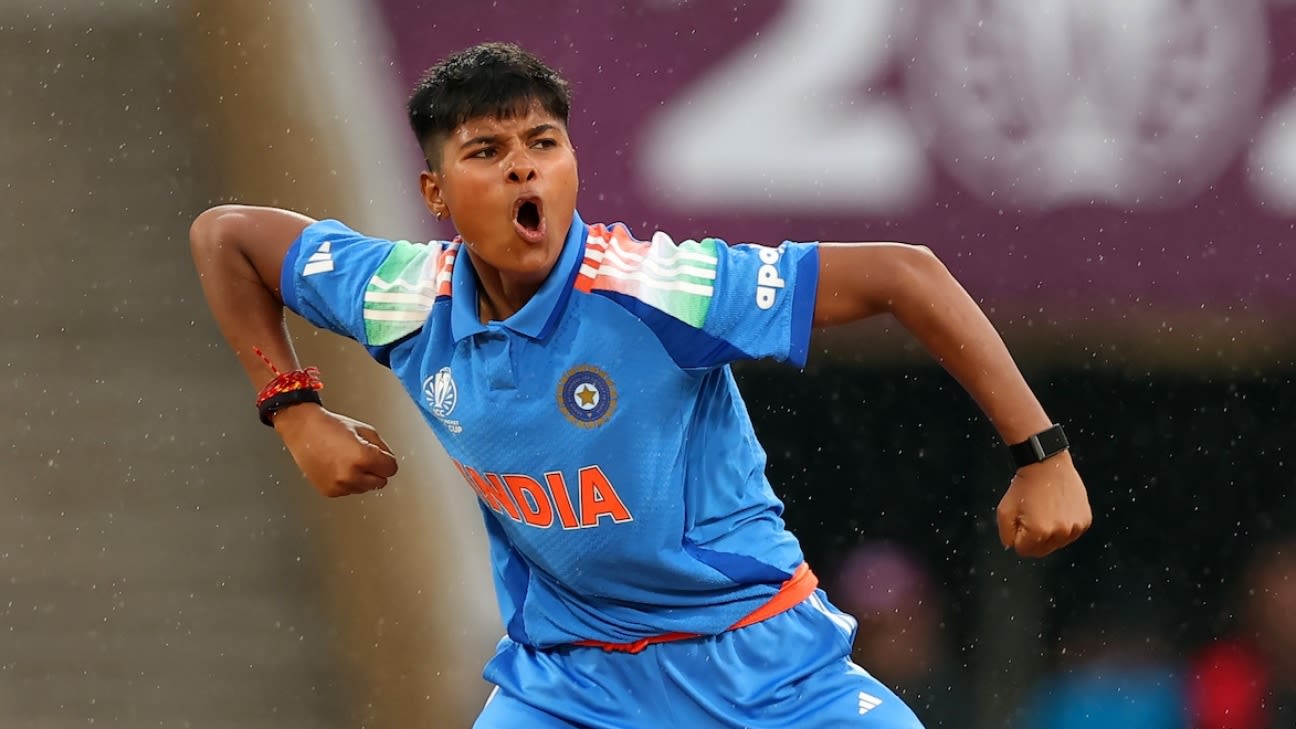 ESPNcricinfo Awards 2025 women's debutant nominees - Dewmi Vihanga, Em ...