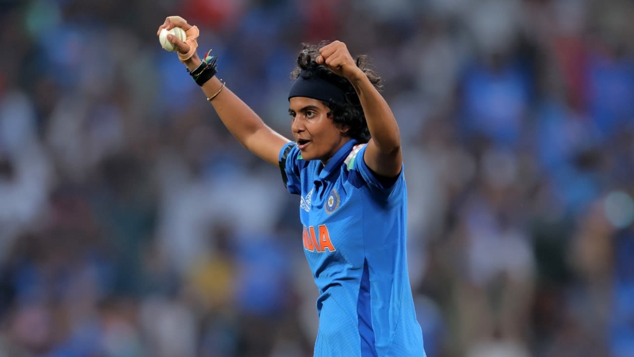 ESPNcricinfo Awards 2025 Debutant of the year - Shree Charani ...
