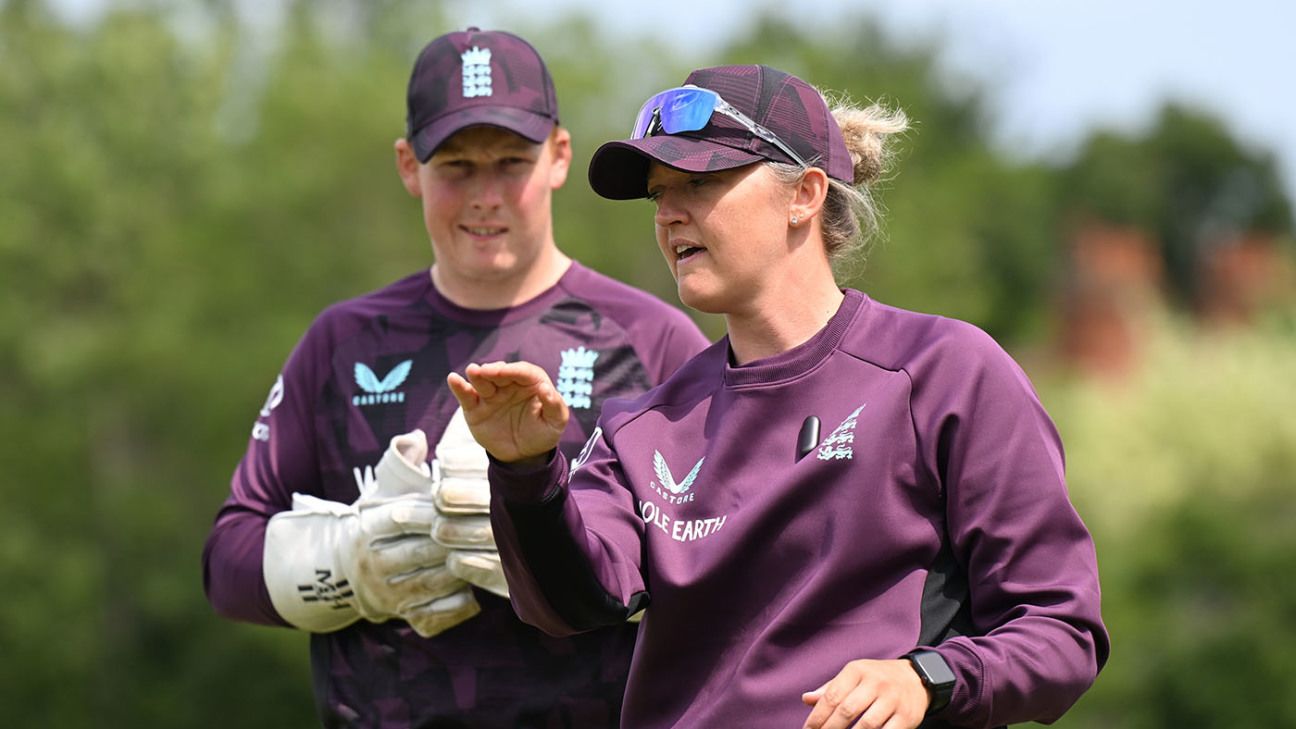 Eng vs NZ - Sarah Taylor appointed England Men's Test fielding coach ...
