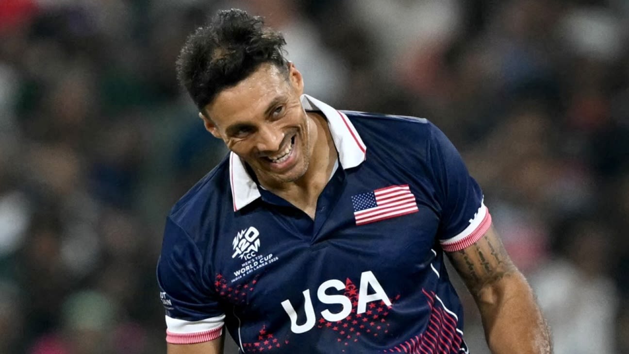 USA bowler Shadley van Schalkwyk is making hay while the sun shines ...