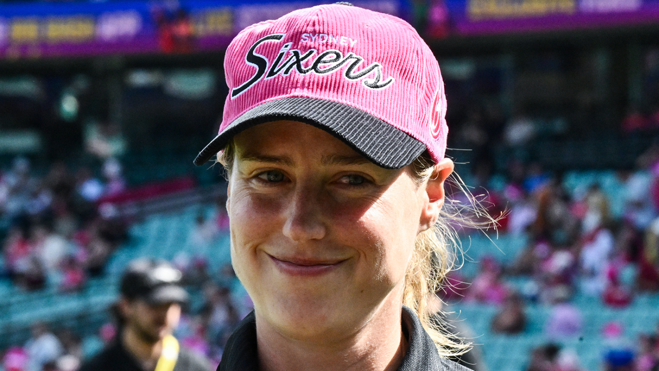 Ellyse Perry on being voted greatest female cricketer, her career ...