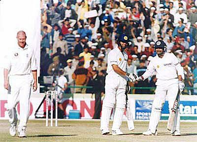 Ask Steven: Stuart Broad's unique feat, and the Grizz | ESPNcricinfo