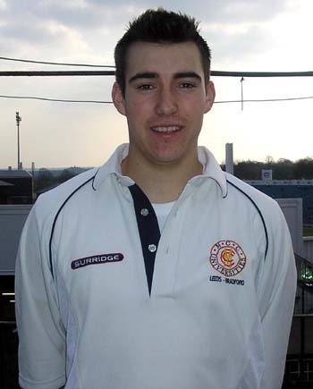 Portrait of Oliver Roland-Jones | ESPNcricinfo.com