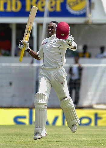 Dwayne Bravo reaches his maiden Test century on the final day in ...
