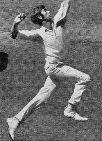 Alan Ward in full flow | ESPNcricinfo.com