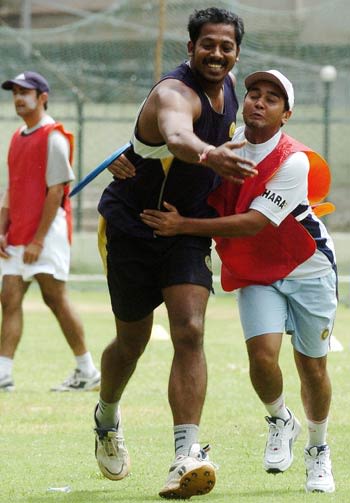 Parthiv Patel and Shib Shankar Paul during the training camp in Bangalore | ESPNcricinfo.com