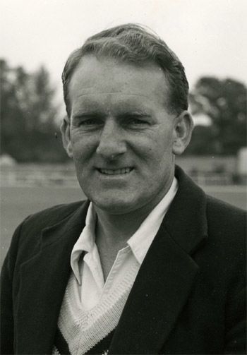 Johnny Wardle | ESPNcricinfo.com