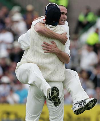 Simon Jones celebrates completes his six-wicket haul | ESPNcricinfo.com