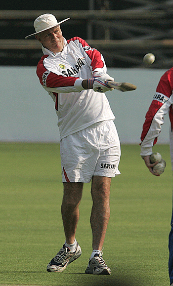 Greg Chappell gives the Indians some fielding practice | ESPNcricinfo.com