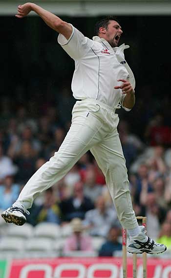 Steve Harmison jumps for joy | ESPNcricinfo.com