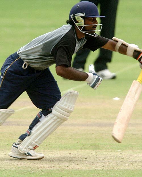 Venugopal rao taps and runs | ESPNcricinfo.com