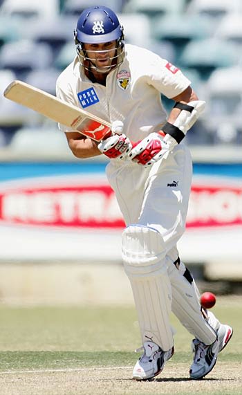 Jonathon Moss turns one to the on side | ESPNcricinfo.com