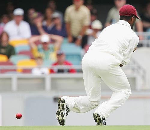 Corey Collymore drops Michael Hussey | ESPNcricinfo.com