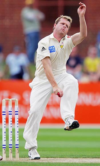 Michael Lewis in action for Victoria | ESPNcricinfo.com