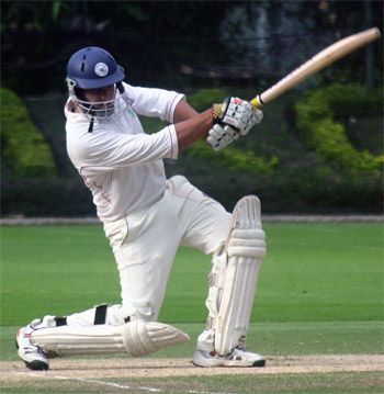 Nigel Shroff batting during the Hancock Shield | ESPNcricinfo.com