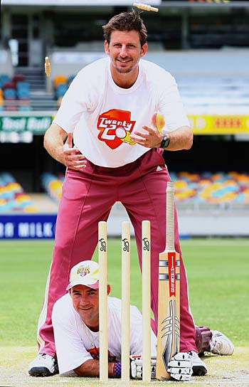 Jimmy Maher and Michael Kasprowicz at the official Twenty20 launch ...