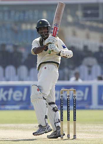 Mohammad Yousuf turns one fine | ESPNcricinfo.com