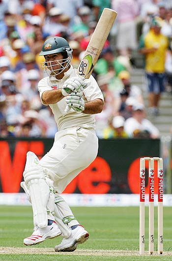 Ricky Ponting pulls as Australia recovered from an early loss ...