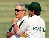 Bob Woolmer at a training session | ESPNcricinfo.com