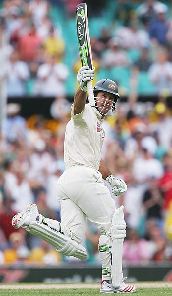 Ricky Ponting brings up his hundred | ESPNcricinfo.com