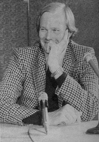 Tony Greig puts on a smiling front | ESPNcricinfo.com