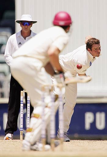 Matthew Petrie in action | ESPNcricinfo.com