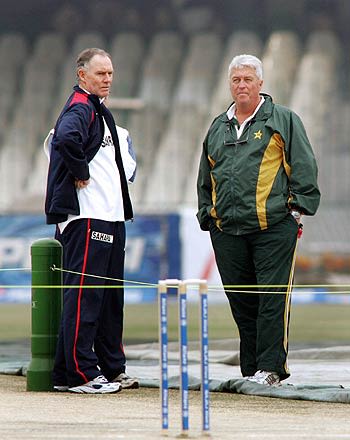 Greg Chappell and Bob Woolmer inspect the wicket | ESPNcricinfo.com