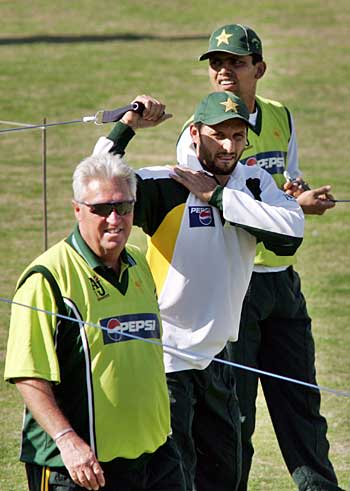 Bob Woolmer oversees a training session | ESPNcricinfo.com