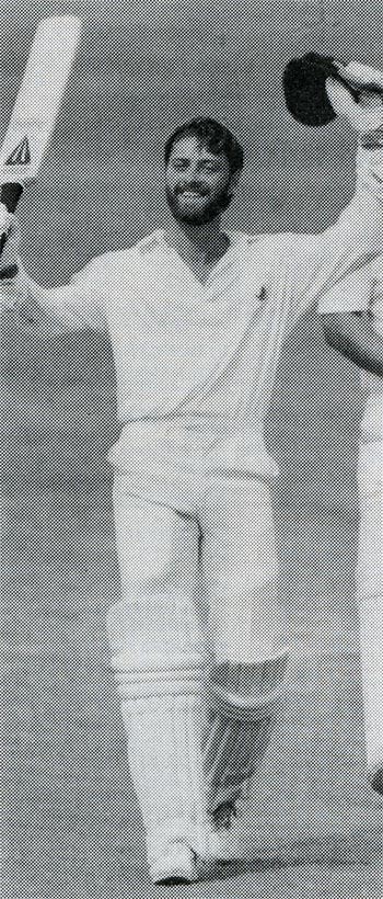 Graeme Fowler takes the plaudits on reaching his double hundred ...