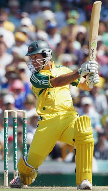 Ricky Ponting spanks one on the off side | ESPNcricinfo.com