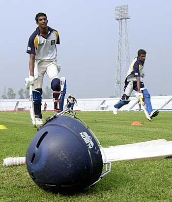 Sri Lanka's cricketers go through their paces | ESPNcricinfo.com