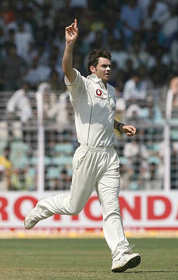 James Anderson on song | ESPNcricinfo.com