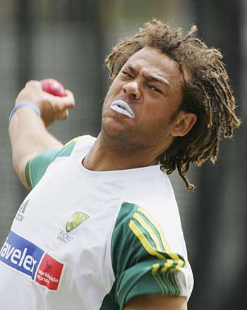 Andrew Symonds is a picture of concentration in the nets | ESPNcricinfo.com
