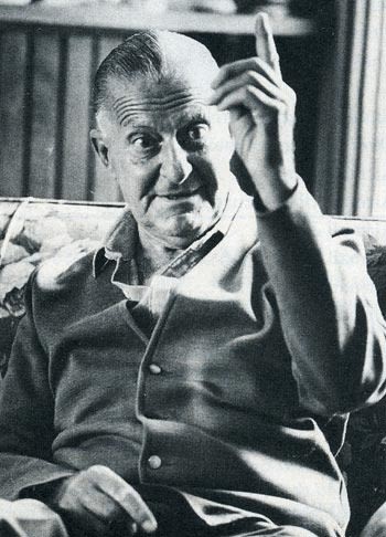 Xenophon Balaskas makes a point | ESPNcricinfo.com