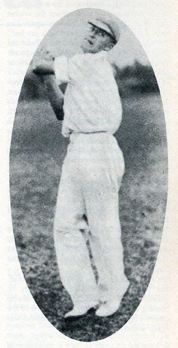 Xenophon Balaskas in action | ESPNcricinfo.com