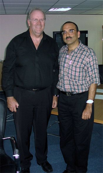 Anoop Gidwani meets Australian international umpire Darrell Hair ...