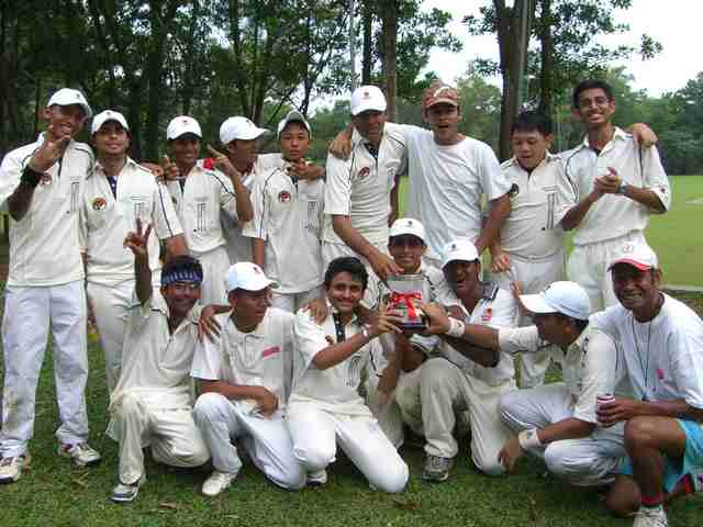 The victorious Java team who are the first ever Indonesia U-19 National ...