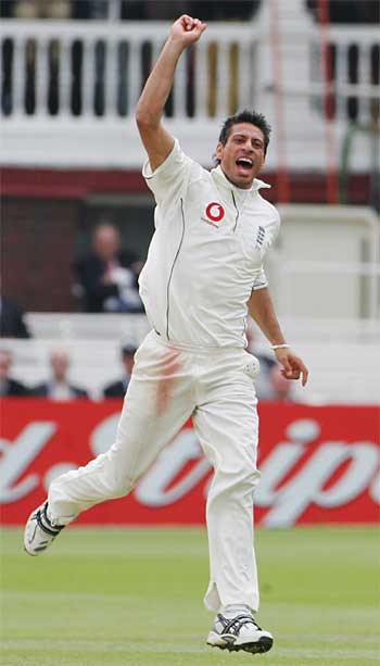 Sajid Mahmood celebrates again as he takes two wickets in 12 balls ...