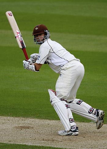 Jonathan Batty glides one on the leg side | ESPNcricinfo.com