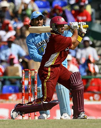 Ramnaresh Sarwan was aggressive against the spinners | ESPNcricinfo.com
