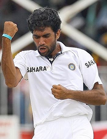 Munaf Patel celebrates his first wicket overseas | ESPNcricinfo.com