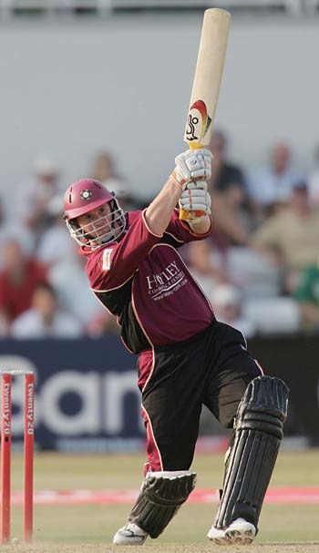 David Sales on the attack | ESPNcricinfo.com