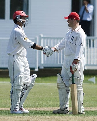 Well done partner!, Davison-Billcliff 233 run partnership ...