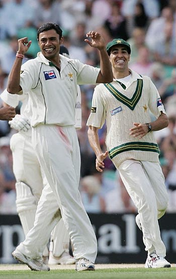 Danish Kaneria celebrates the wicket of Ian Bell | ESPNcricinfo.com