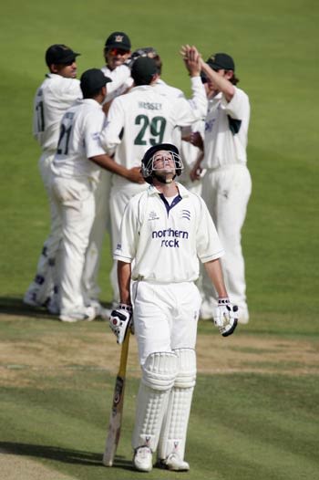Chris Peploe on his way back to the Pavilion | ESPNcricinfo.com