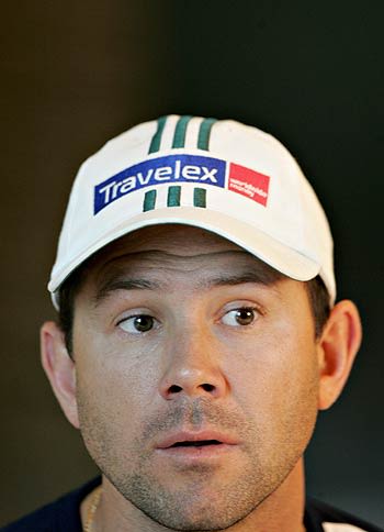 Ponting the inflatable | ESPNcricinfo