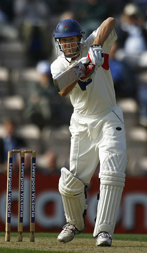 Mark Chilton attacks on his way to 38 | ESPNcricinfo.com