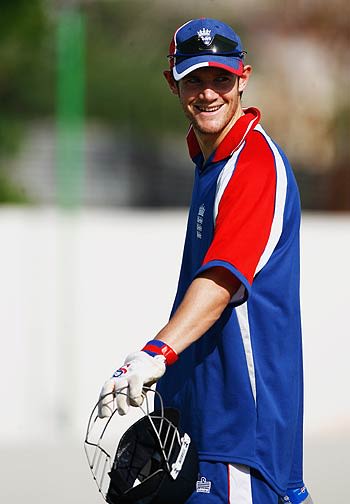 Chris Read is upbeat after a net session | ESPNcricinfo.com