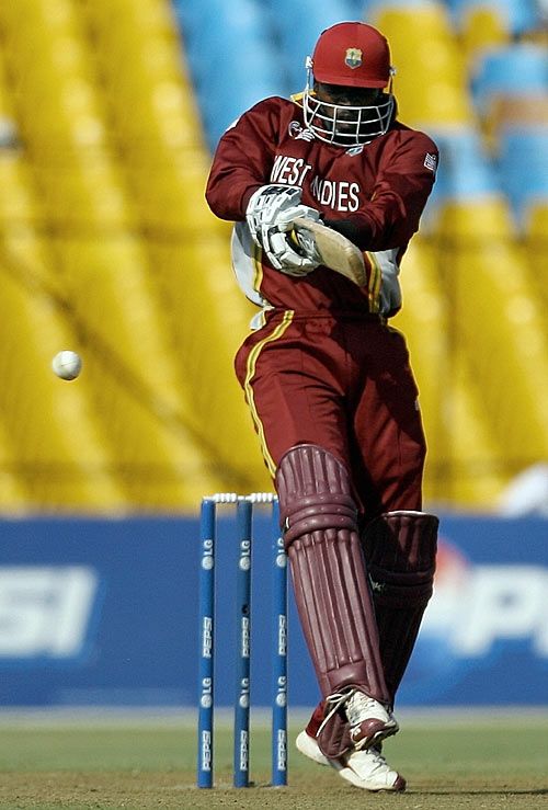 Chris Gayle pulls powerfully | ESPNcricinfo.com